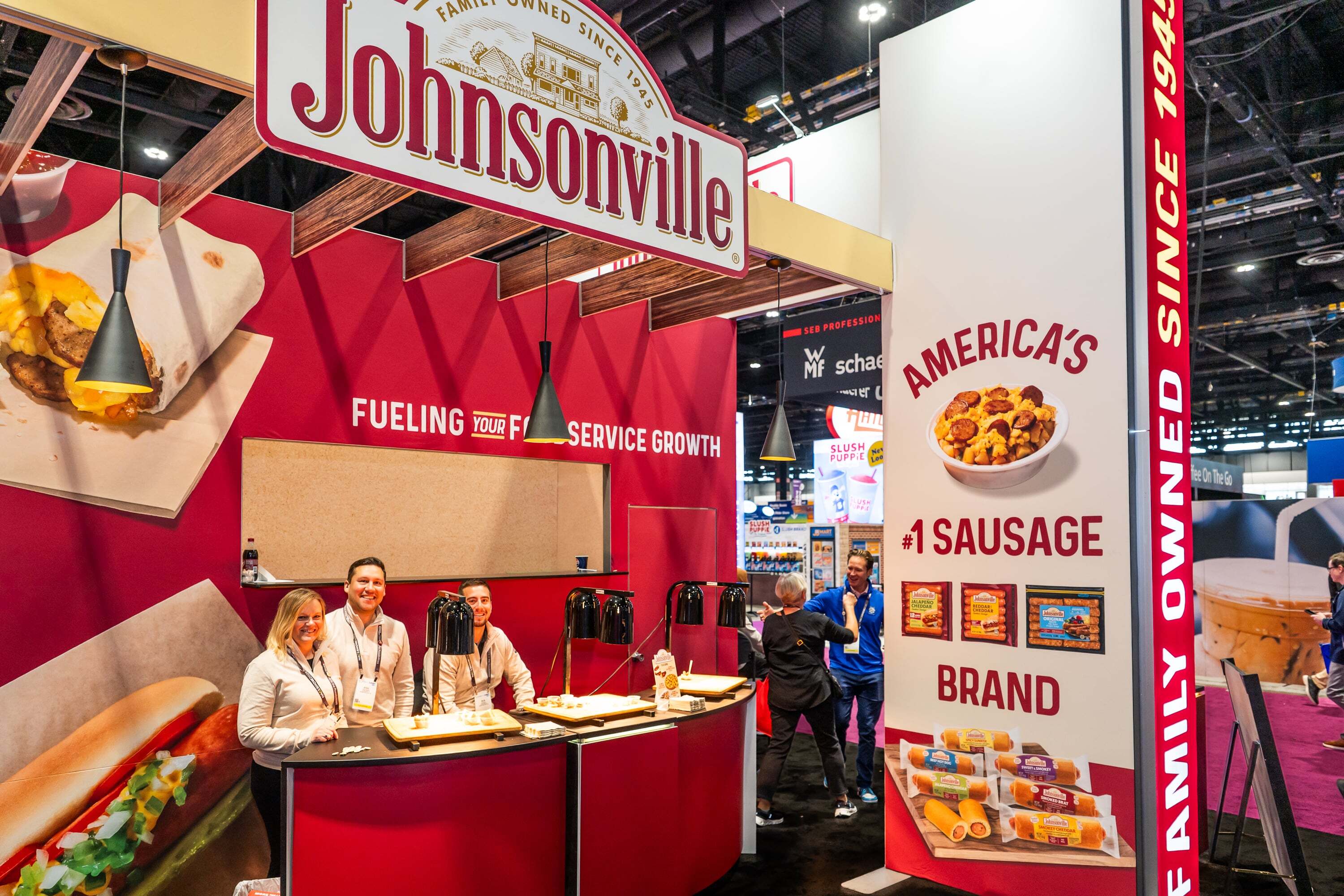Designing Trade Show Booths for Maximum Impact: 3 Key Strategies